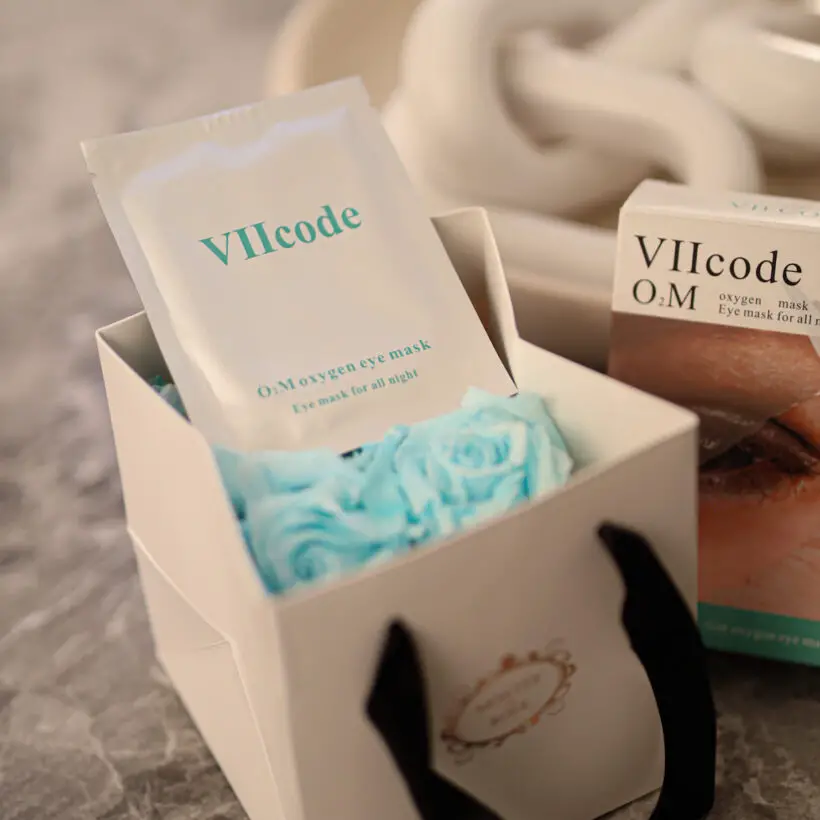 Perfecting Beauty Sleep With VIIcode Oxygen Eye Mask - SimplyByKristina